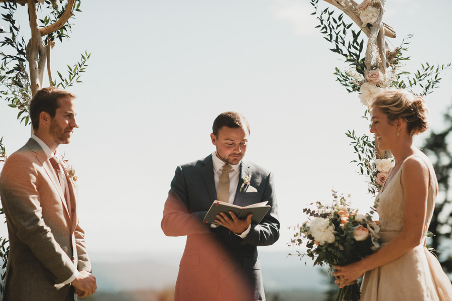 Minnie & Marshall | Orcas Island » Carina Skrobecki